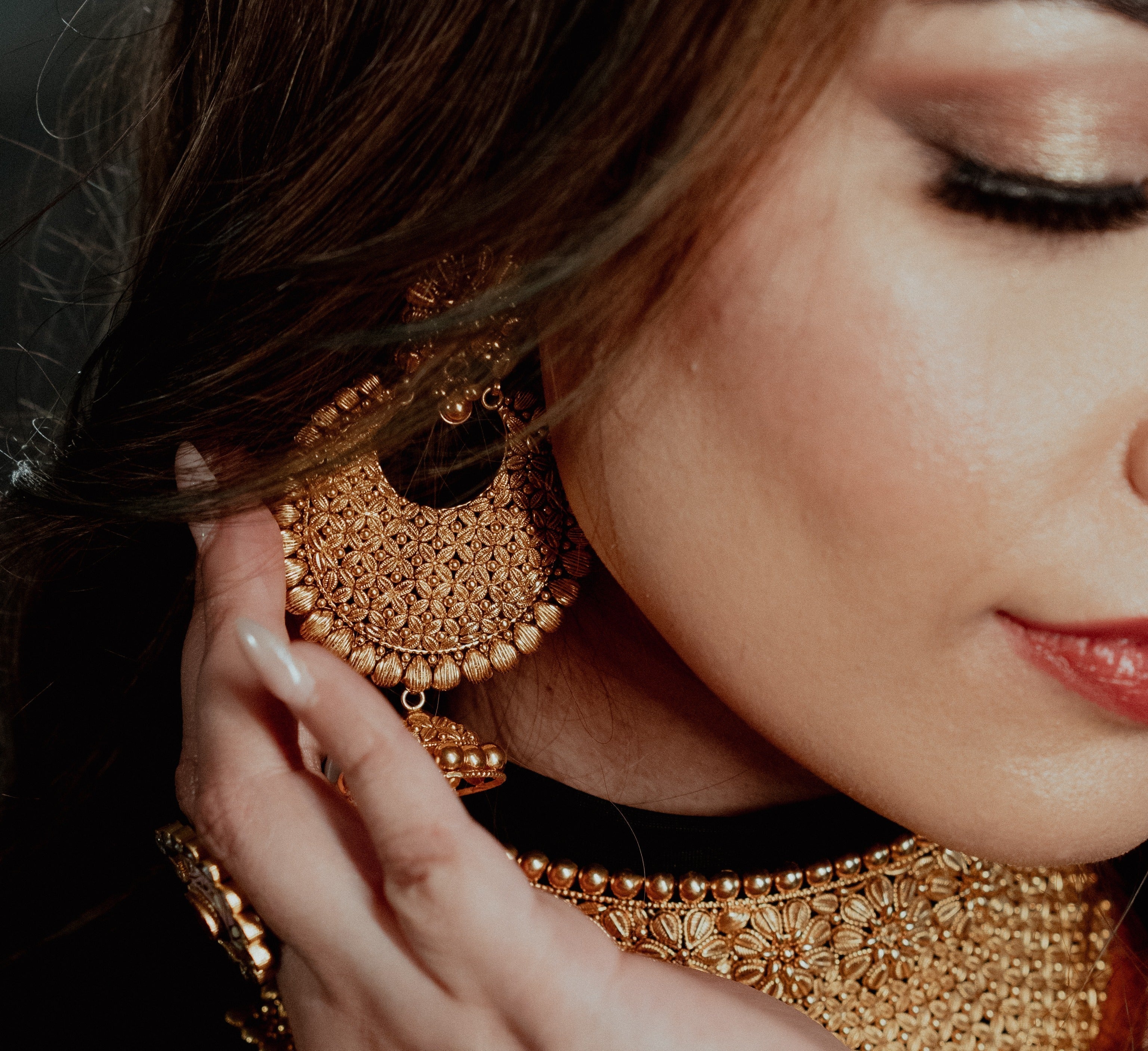 Top Earring Styles for 2025: Bold, Elegant, and Customizable Designs ...